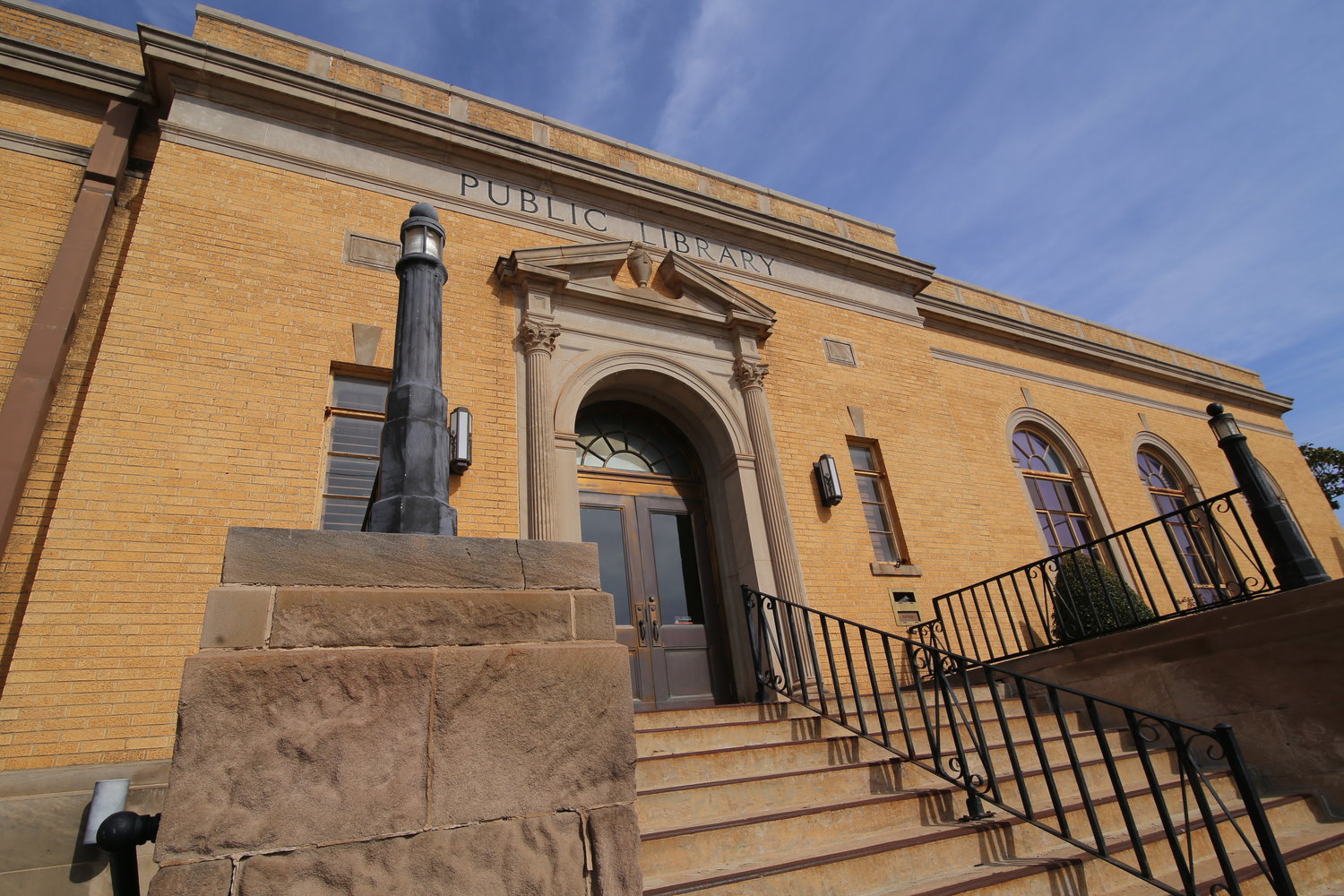 In Praise of Libraries – VC of Instruction's Blog